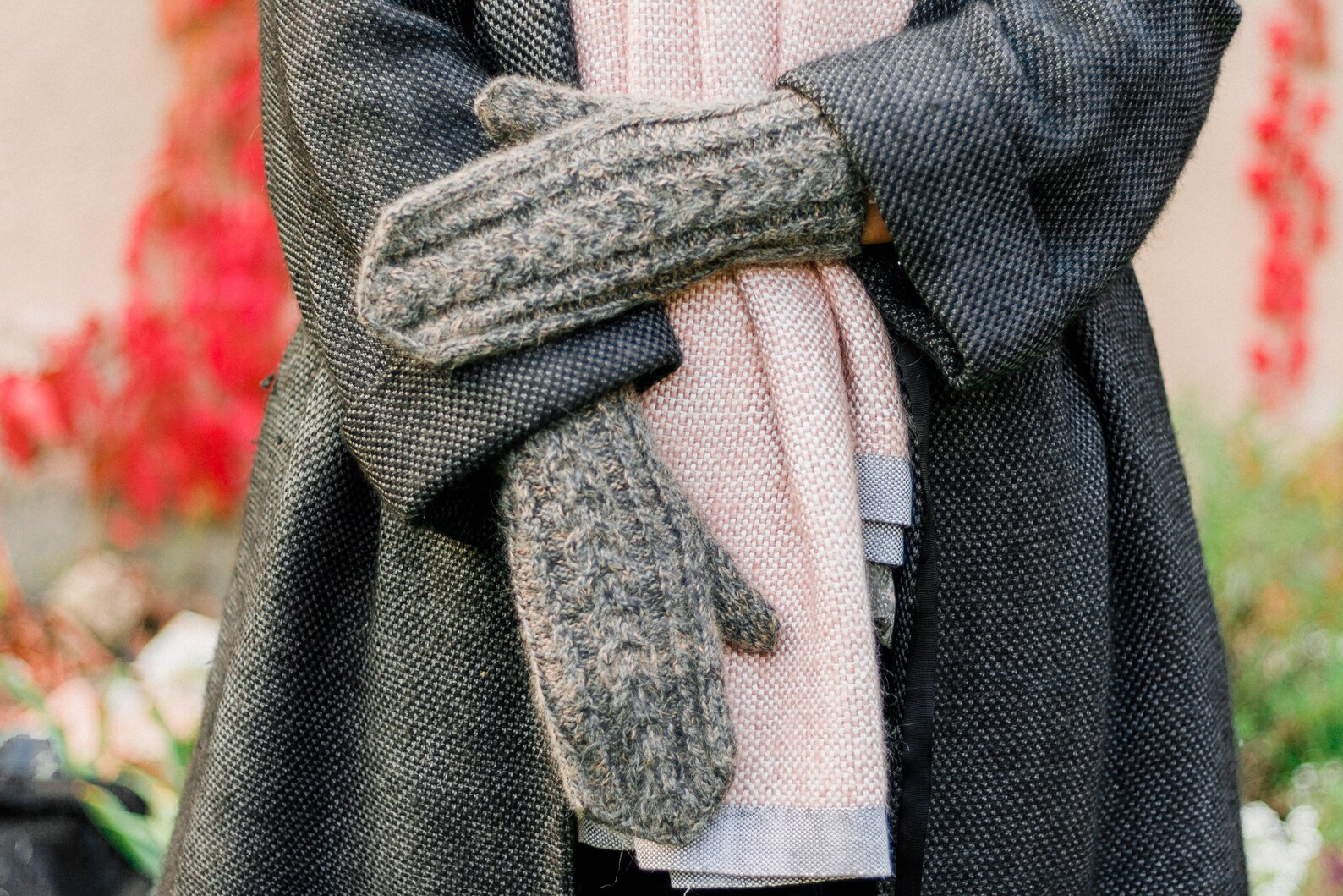 Alpaca Mittens, Gray Plain Women Cable Knit Wool Winter Mittens, Soft ...
