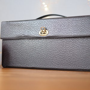 Vintage 8-TRACK Carrying Case Holds 10 8 Track Cassettes Faux Leather ...