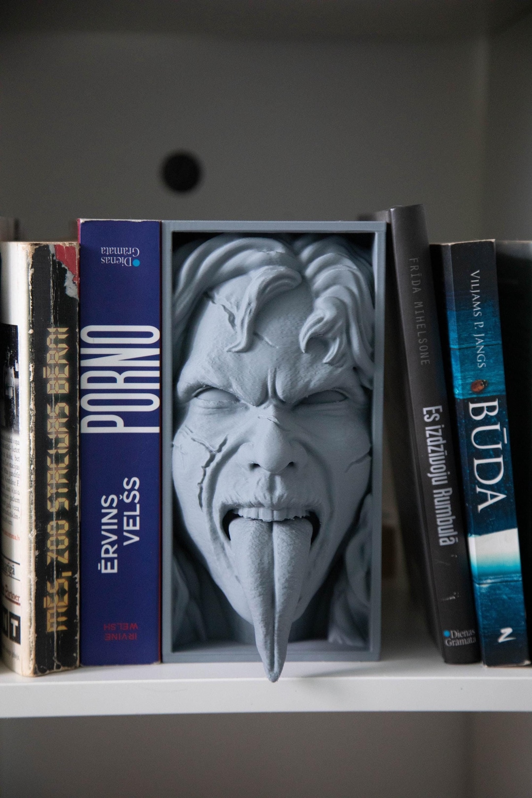 Exorcist Regan Macneil Bookend, Book Nook, Horror Decor, Movie Prop ...