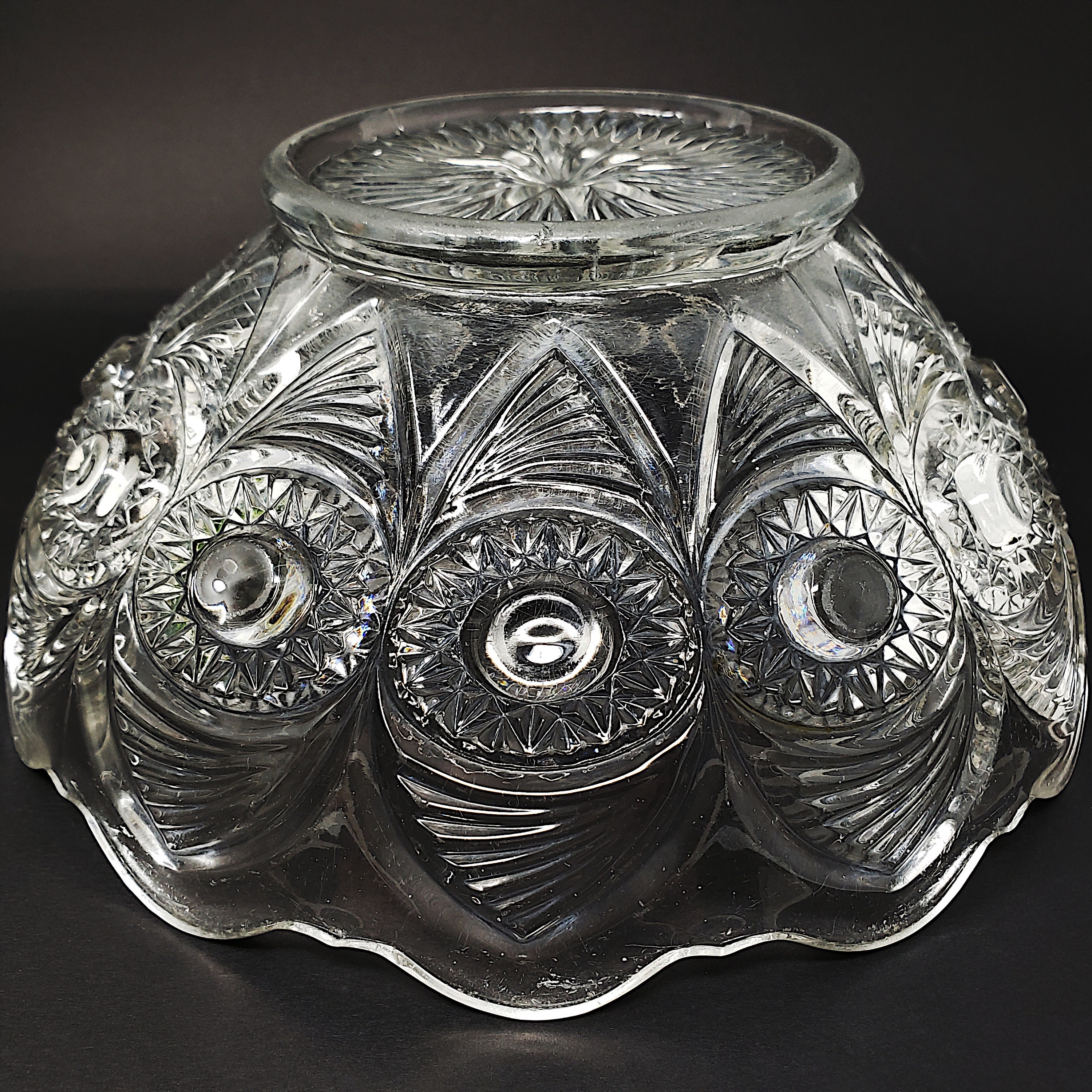 EAPG Bullseye and Fan 8-3/4” Glass Bowl | Antique US Glass #15090 ...