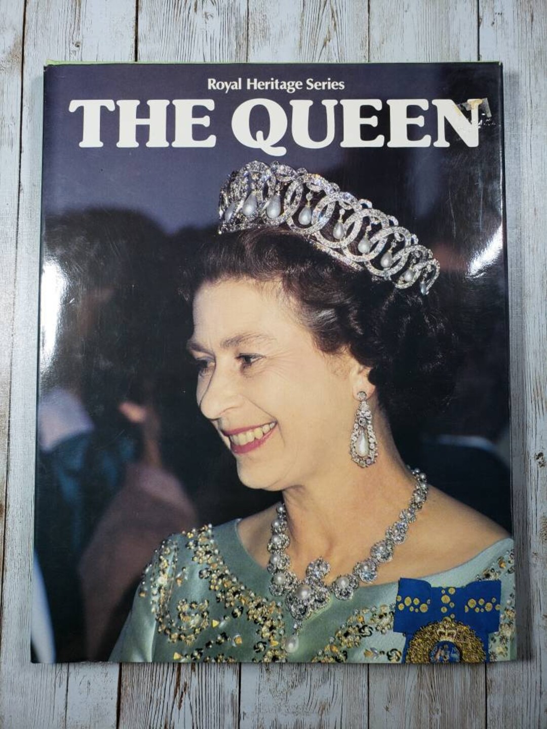 Royal Heritage Series the Queen by Ted Smart and David Gibbon 1983 ...