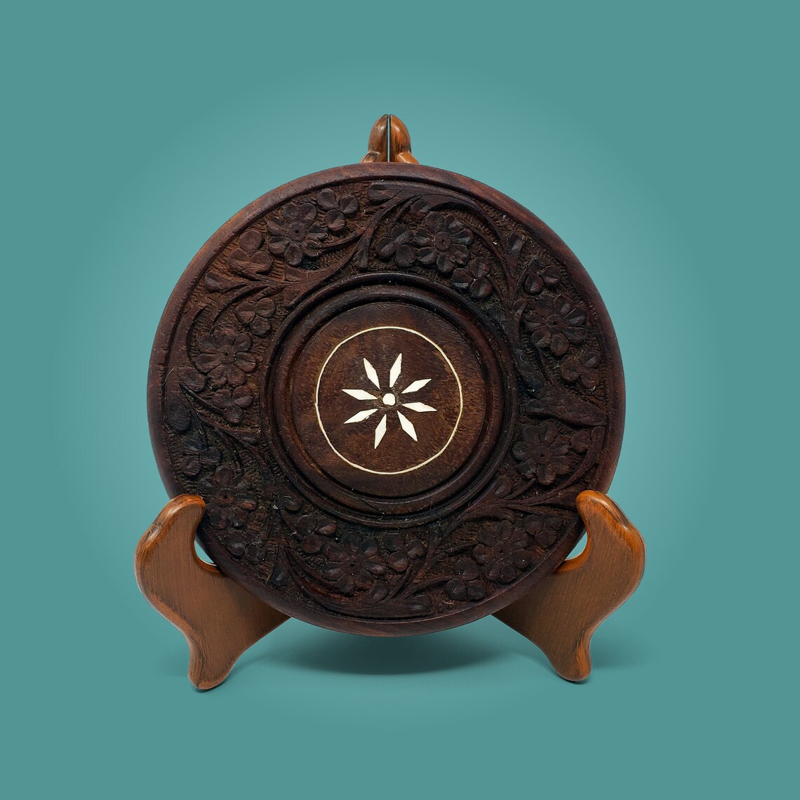 Hand-carved Round Wooden Trivet With Floral Design and White - Etsy