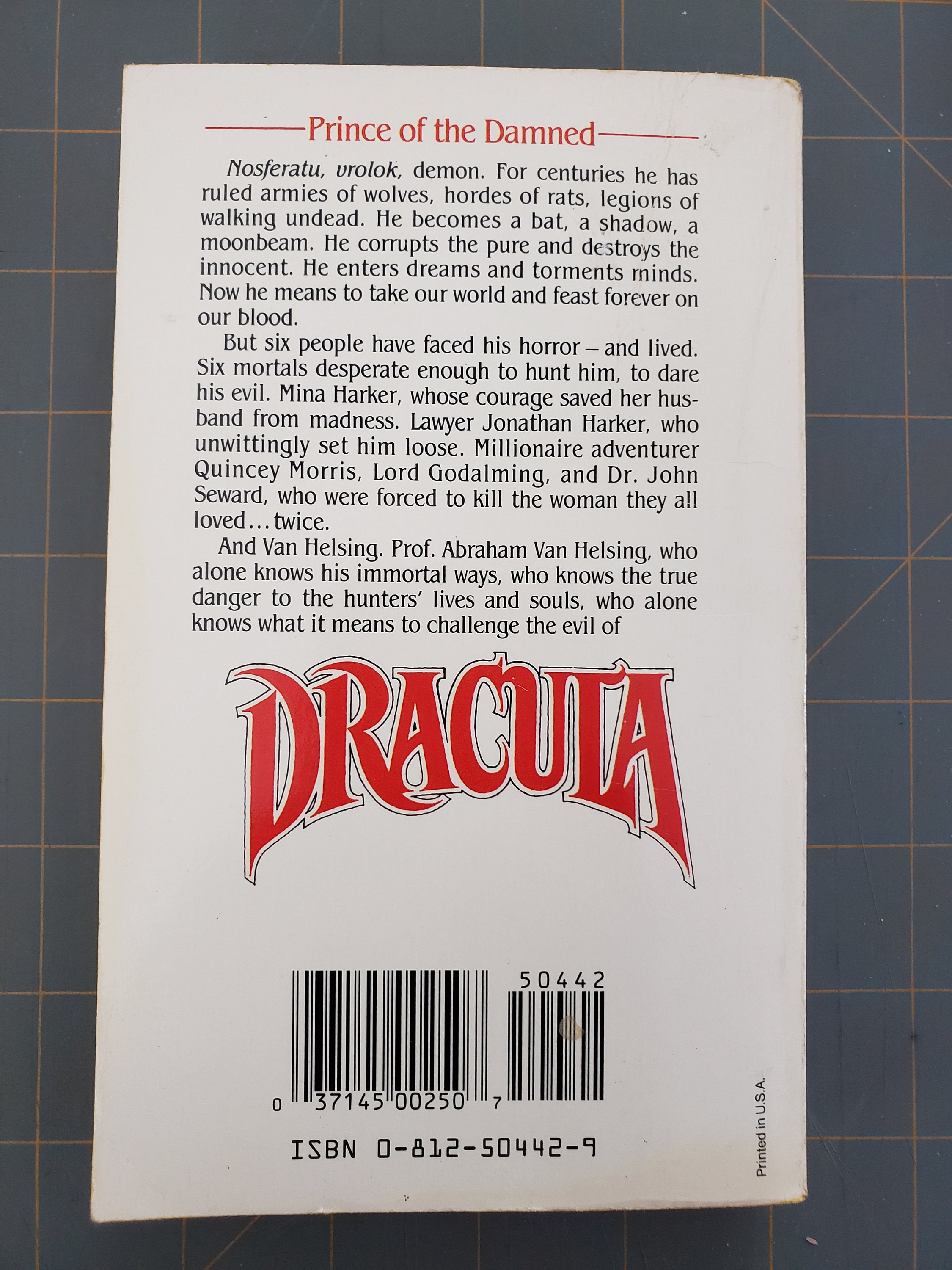 Dracula Novel Complete and Unabridged by Bram Stoker 1989 TOR Paperback ...