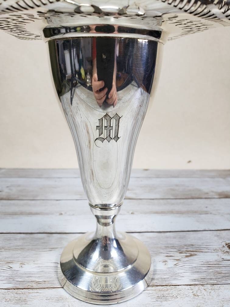 Monogrammed M Wm Rogers Silver Plate Trumpet Vase Brides - Etsy Canada