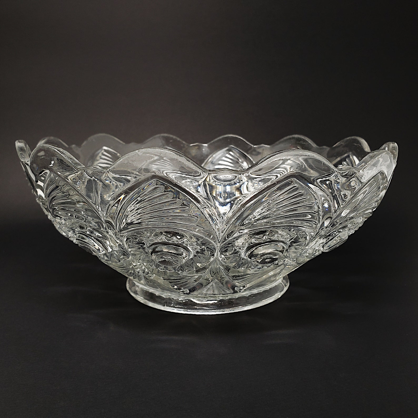 EAPG Bullseye and Fan 8-3/4” Glass Bowl | Antique US Glass #15090 ...