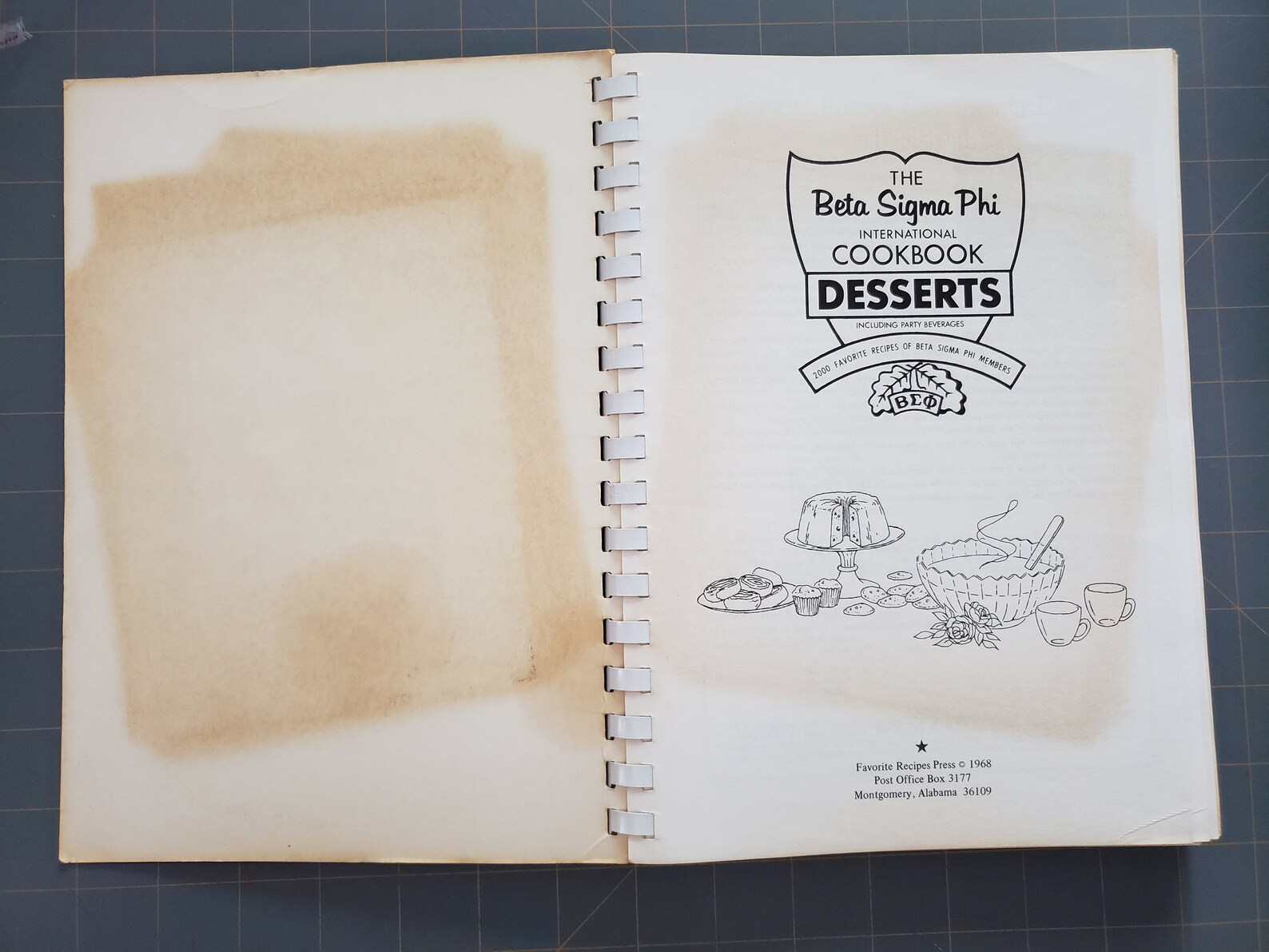 The Beta Sigma Phi International Cookbook Desserts Including Party ...