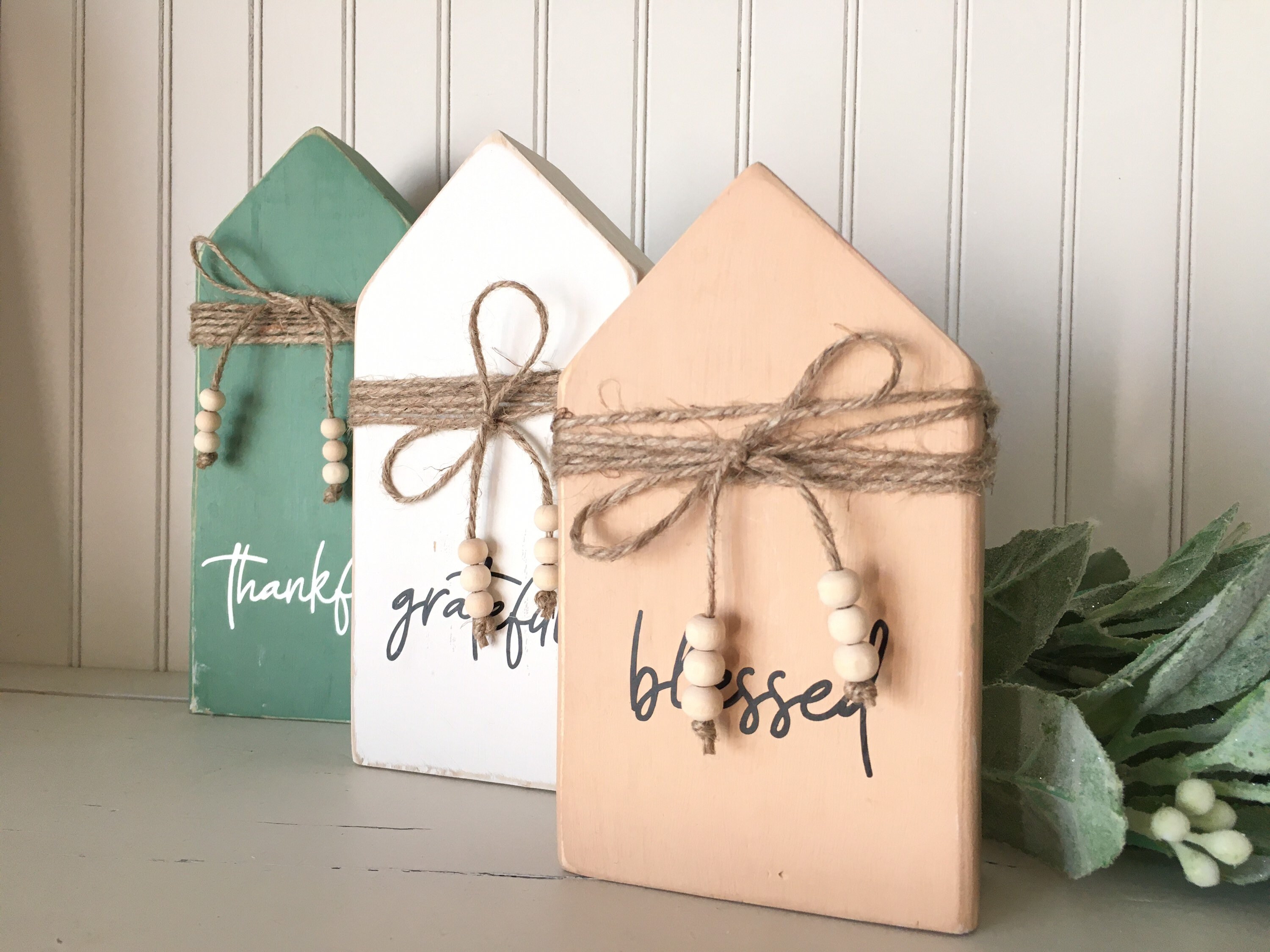 3 Wooden Houses, Wood House Sign, Small Houses, Thankful Grateful and ...