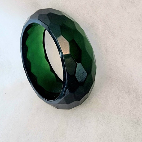 Prystal Bakelite - Etsy