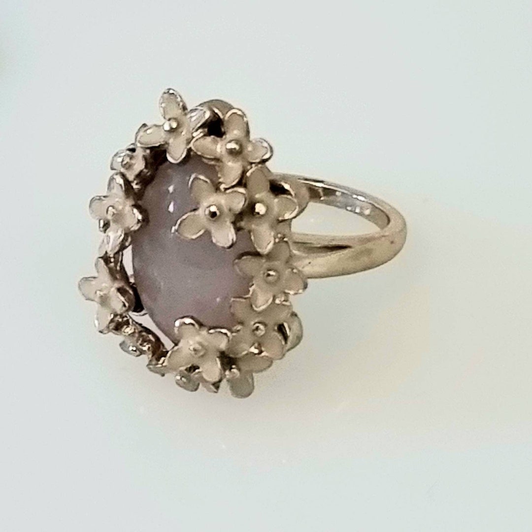 Vintage Costume Ring, Fantastic Vintage Costume Ring, Pink Glass Stone ...