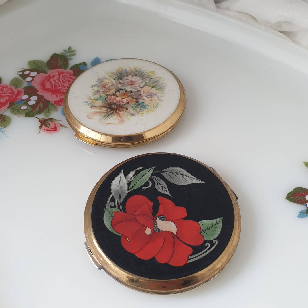 Vintage Stratton Compacts, Red Poppy Stratton Compact, 1950's Compact ...