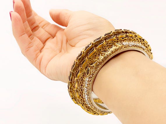 Lac filled gold bangles store