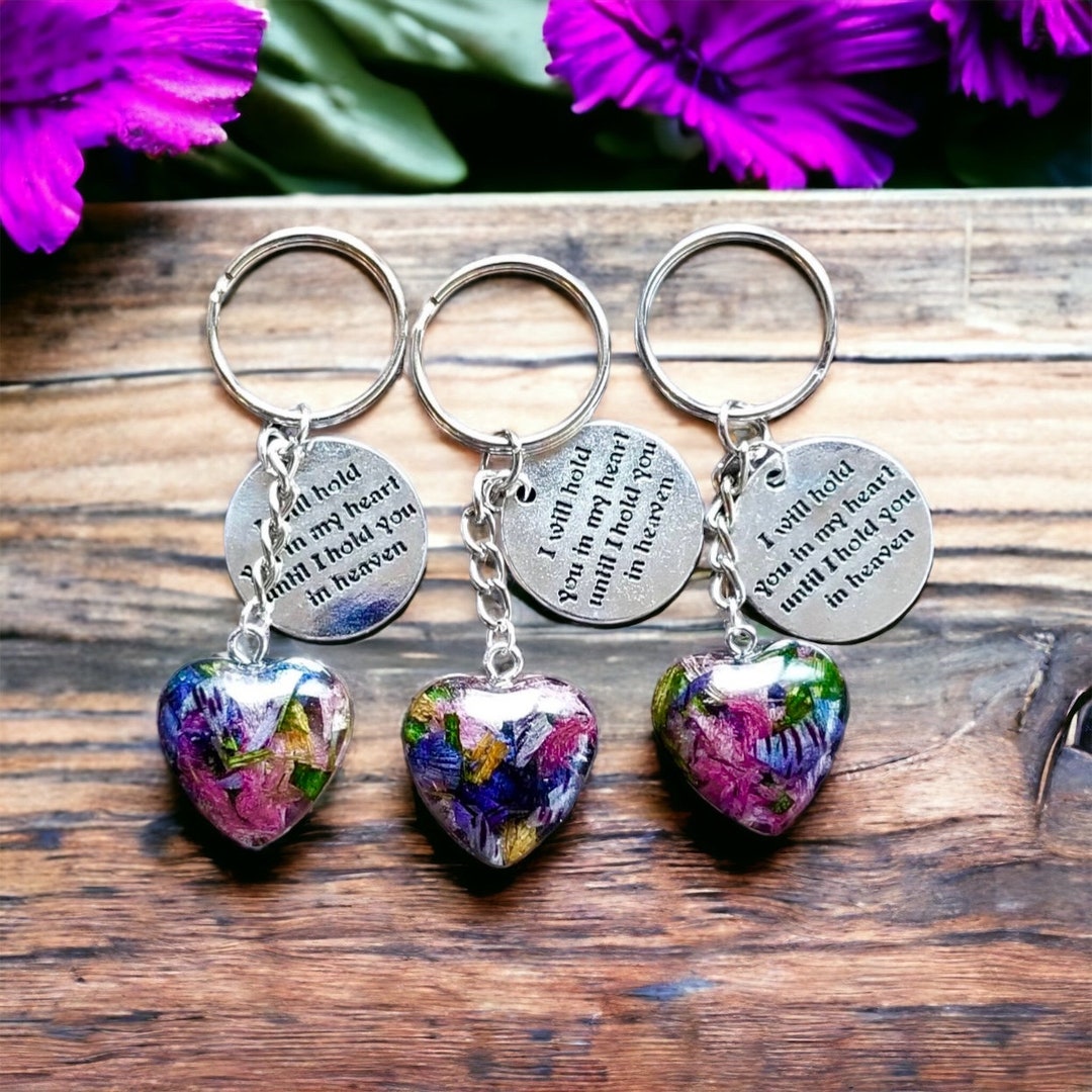 Keychain Made With Funeral Flowers. Memorial Jewelry From Petals ...