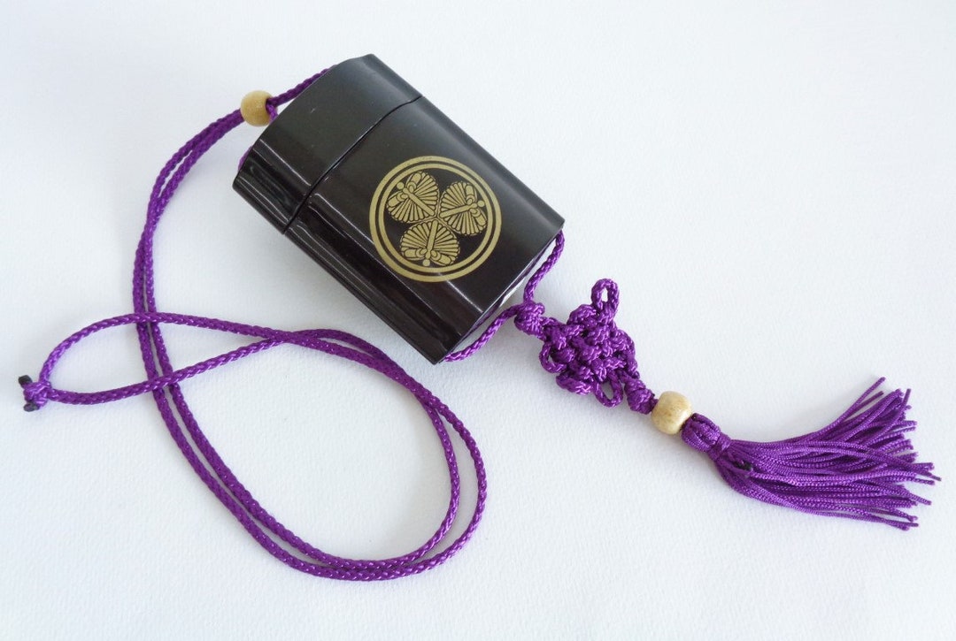 A7542 Samurai Inro Pill Box Replica of Japanese Samurai Pill - Etsy