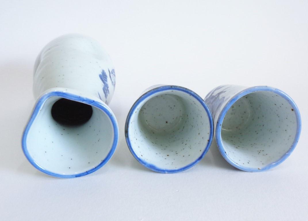 Nabeshima Sake Set Japanese Porcelain Tokkuri Bottle-sake Server & 2 ...