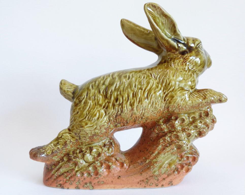 Running Rabbit Bunny Hare Ceramic Okimono, Japanese Shigaraki-yaki ...
