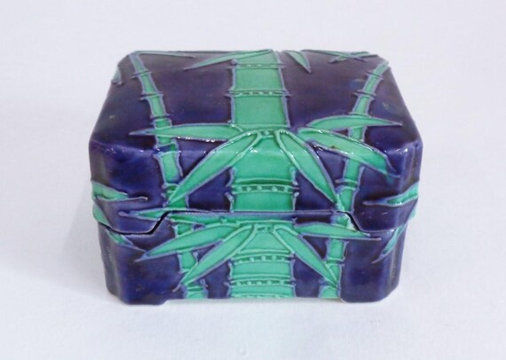 Ceramic box,Japanese Studio porcelain small box,Hand… - Gem