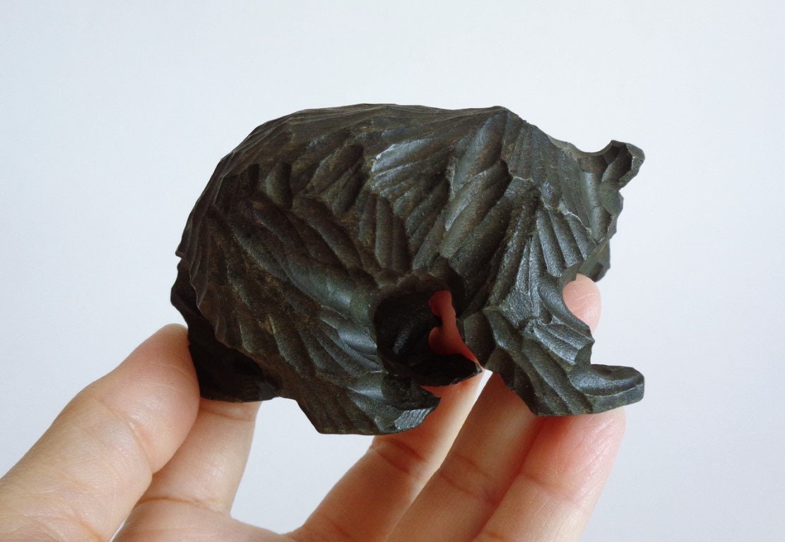 A6406 Higuma Bear Wood Carved Figurine Small Okimono Ornament ,old ...