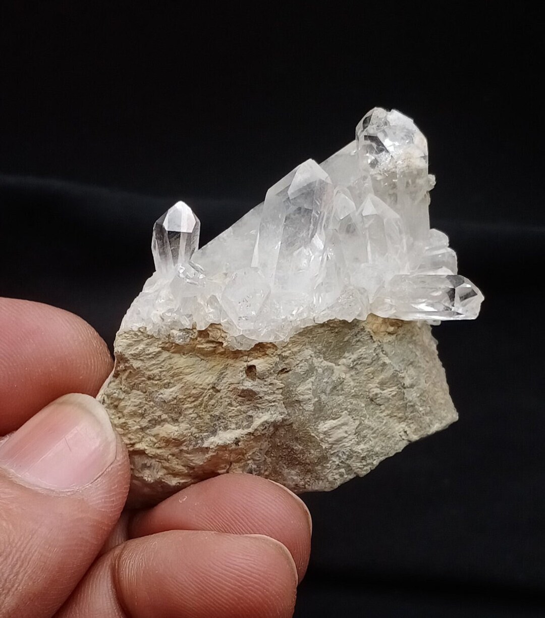37 Grams Natural Terminated Quartz Crystals on Matrix Specimen ...