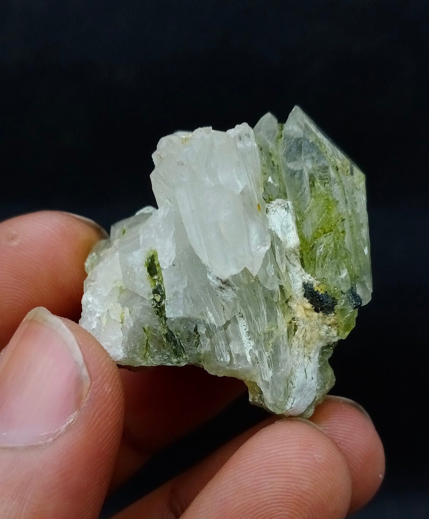 Very Amazing Rutile Chlorine Quartz Crystal 30.3 Grams | Etsy