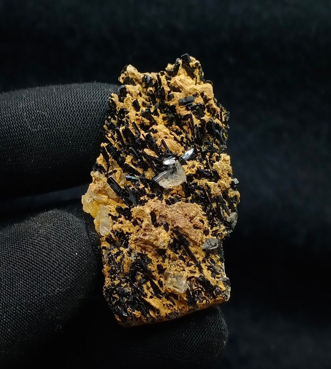 12 Grams Phenomenal Riebeckite Cluster Specimen Measuring 442611 Mm ...