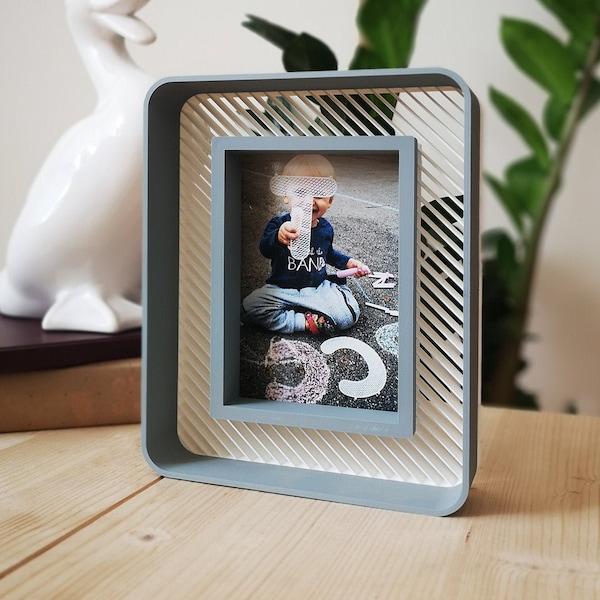 Free Standing Frame - Etsy