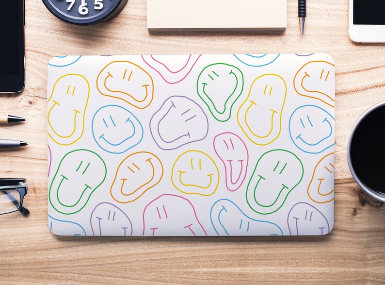 Melting Rainbow Smiley Faces in Lines White UNIVERSAL Laptop - Etsy
