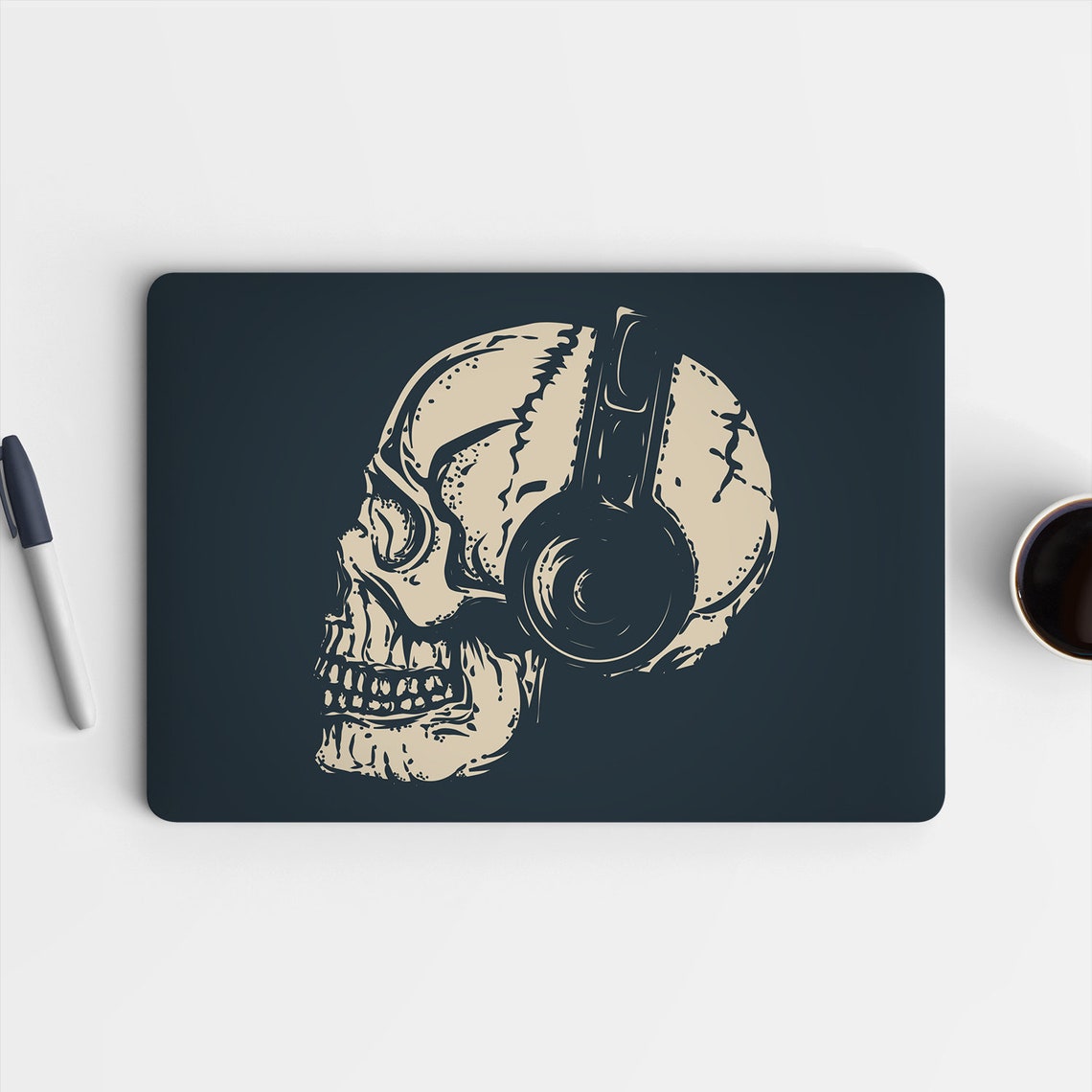 Grungy Rock and Roll Skull With Headphones UNIVERSAL Laptop - Etsy