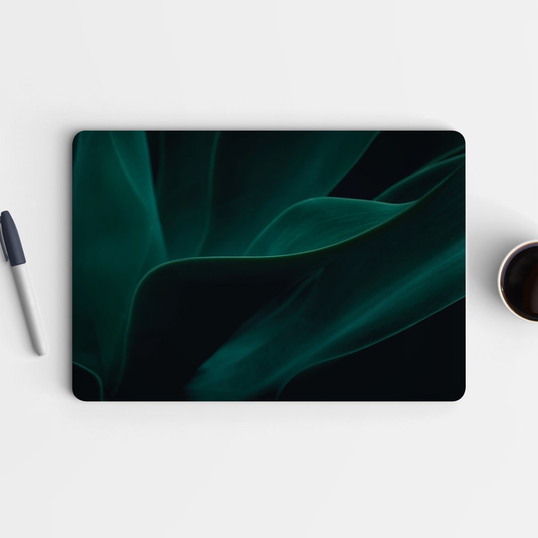LEAF CLOSEUP UNIVERSAL Laptop Skin, Computer Skin, Laptop Sticker Decal ...
