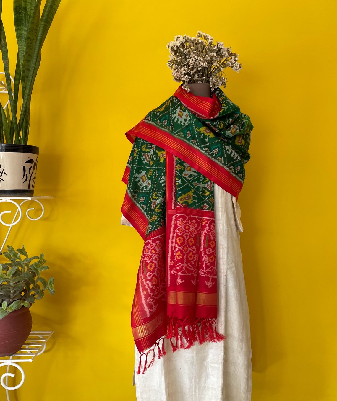 Indian Wrap, Ikat Duppatta, Patan Patola Duppatta,handwoven Wrap,indian ...