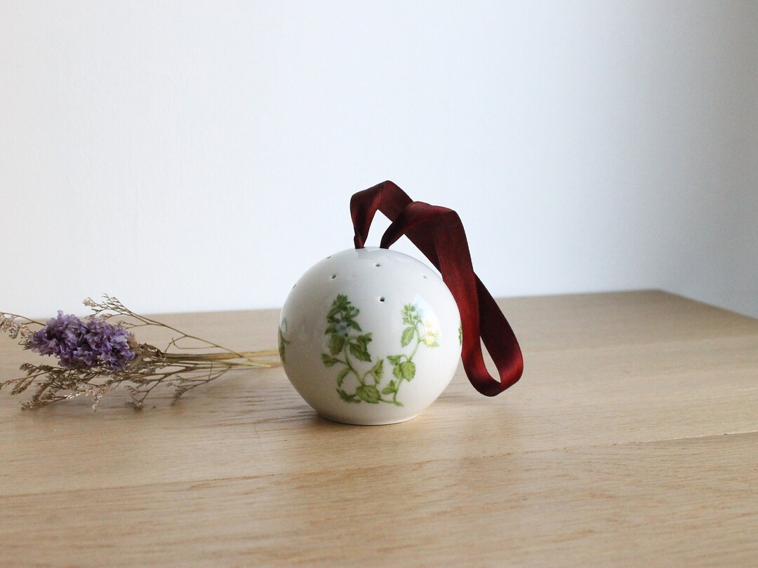 Vintage Paris Porcelain Pomander, French Ceramic Potpourri Diffuser ...