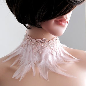 Pearly Beaded Engagement Jewelry, Soft Pink Feather & Tiny Flowers Lace ...