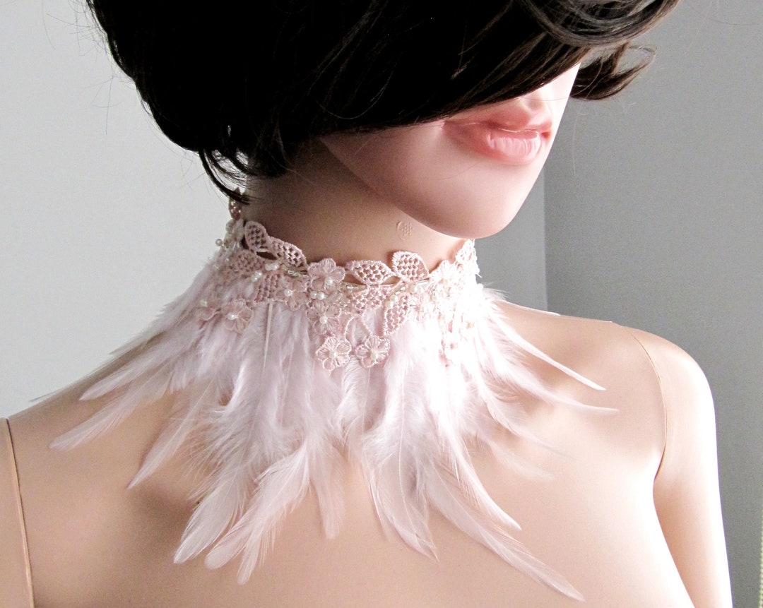 Pearly Beaded Engagement Jewelry, Soft Pink Feather & Tiny Flowers Lace ...