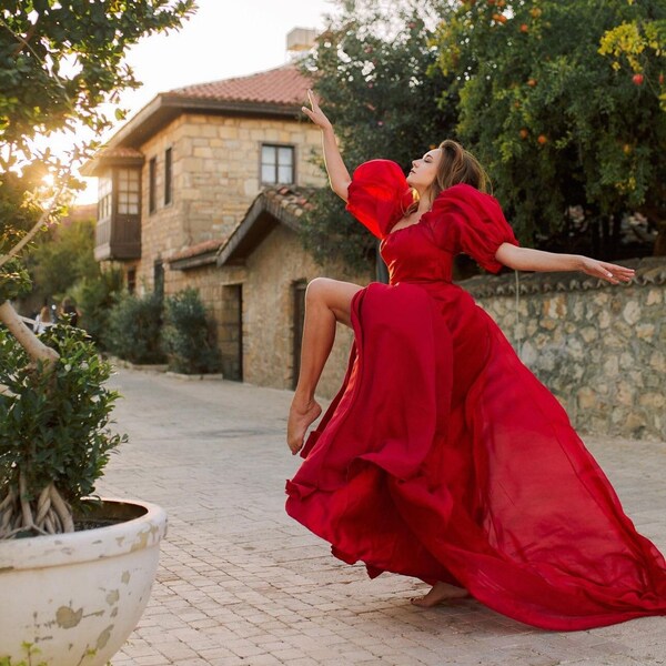 Flowy Light Wedding Dress - Etsy