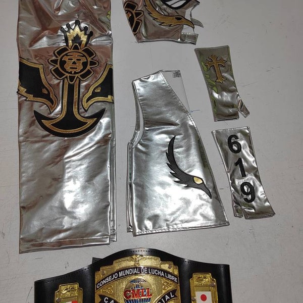 Dominik Mysterio Costume - Etsy