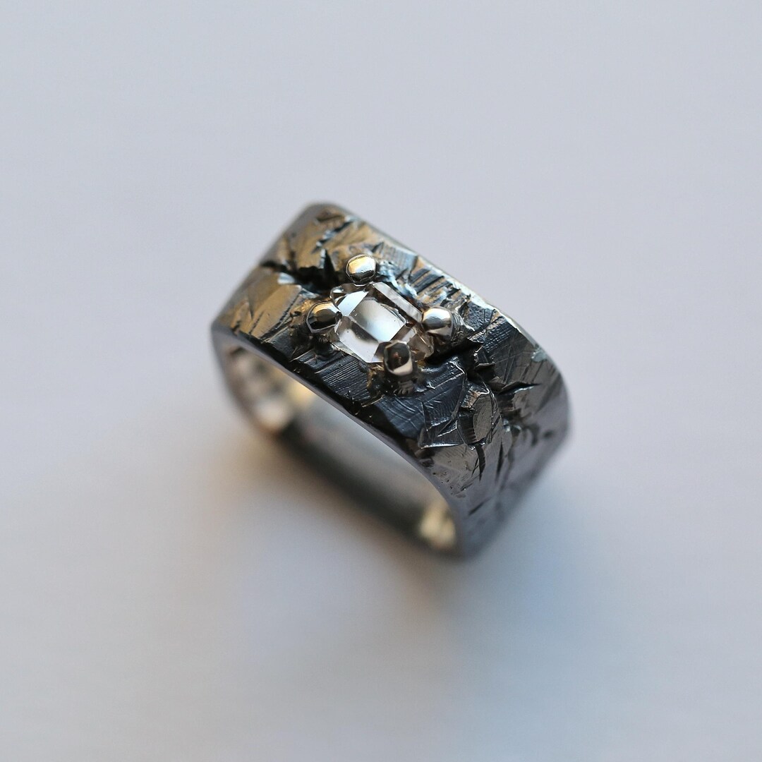 Rustic Oxidized Silver Ring With Raw Quartz Gemstone - Etsy