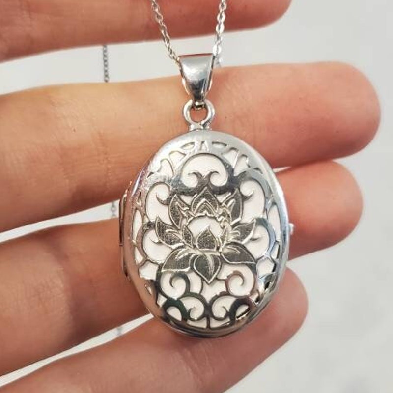 Oval Locket Pendant - Etsy