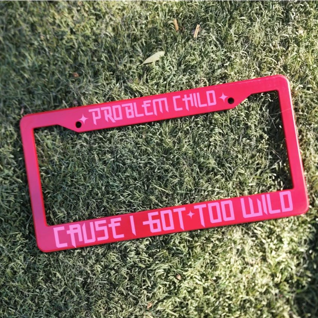 Huntrix - KPOP - Demon Hunters License Plate Frame (RED), Golden ...