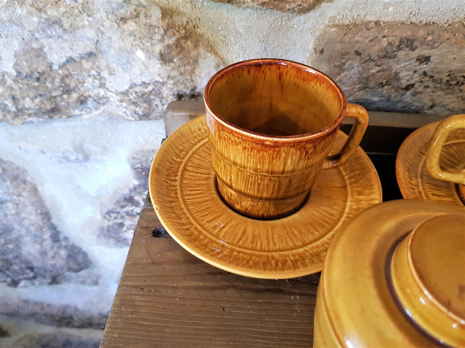 Bermuda Pottery Part Coffee Set Bee Hive Pattern 1970s | Etsy