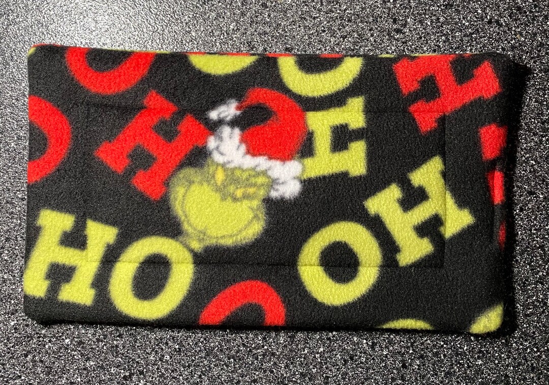 Fleece Grinch Ho Ho Guinea Pig Pee Pads / Guinea Pig Drip Pads / Guinea ...