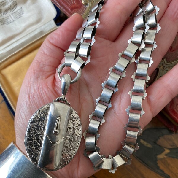 Silver Book Chain - Etsy