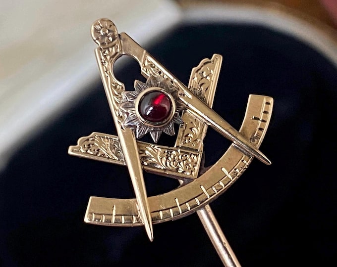 Fantastic Antique Victorian/edwardian 375 9ct Gold & Cabochon Garnet ...