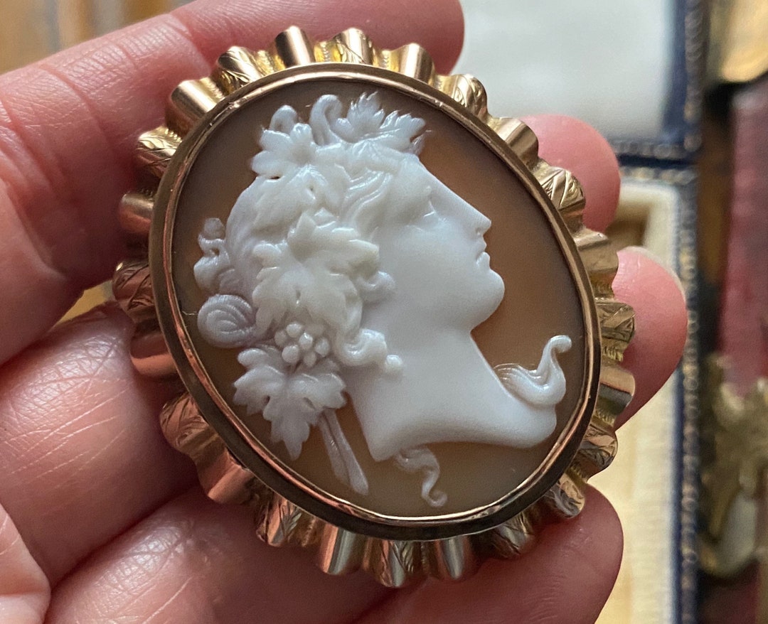Stunning Antique Victorian 375 9ct Gold Carved Italian Shell Cameo of ...
