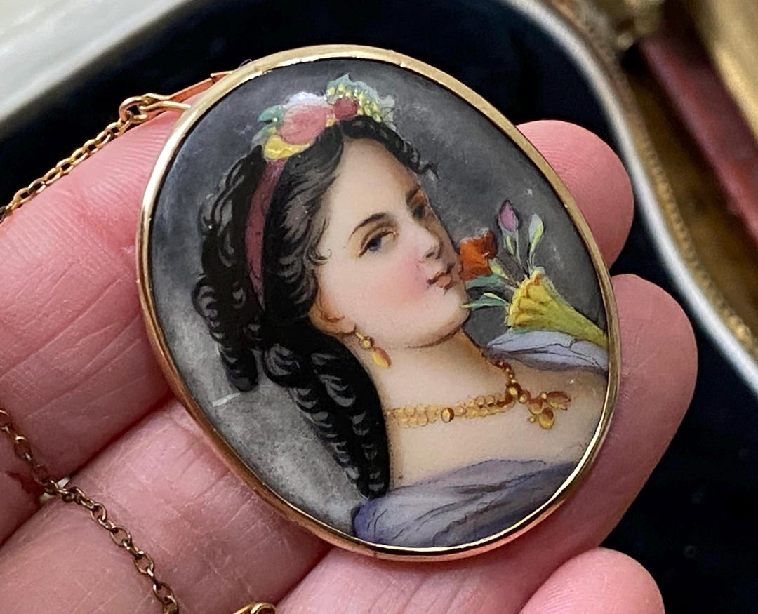 Stunning Antique 375 9ct Gold Hand Painted Porcelain Portrait Brooch ...