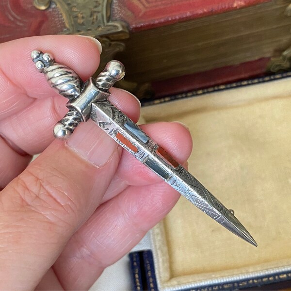 Antique Sword Brooch - Etsy