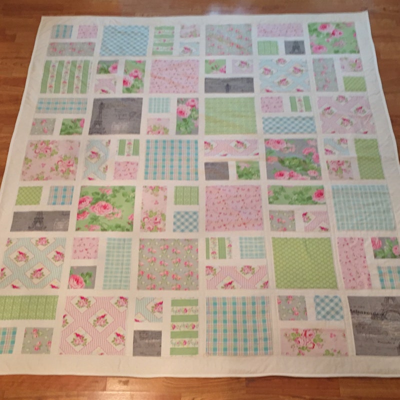 Romantic Quilt - Etsy
