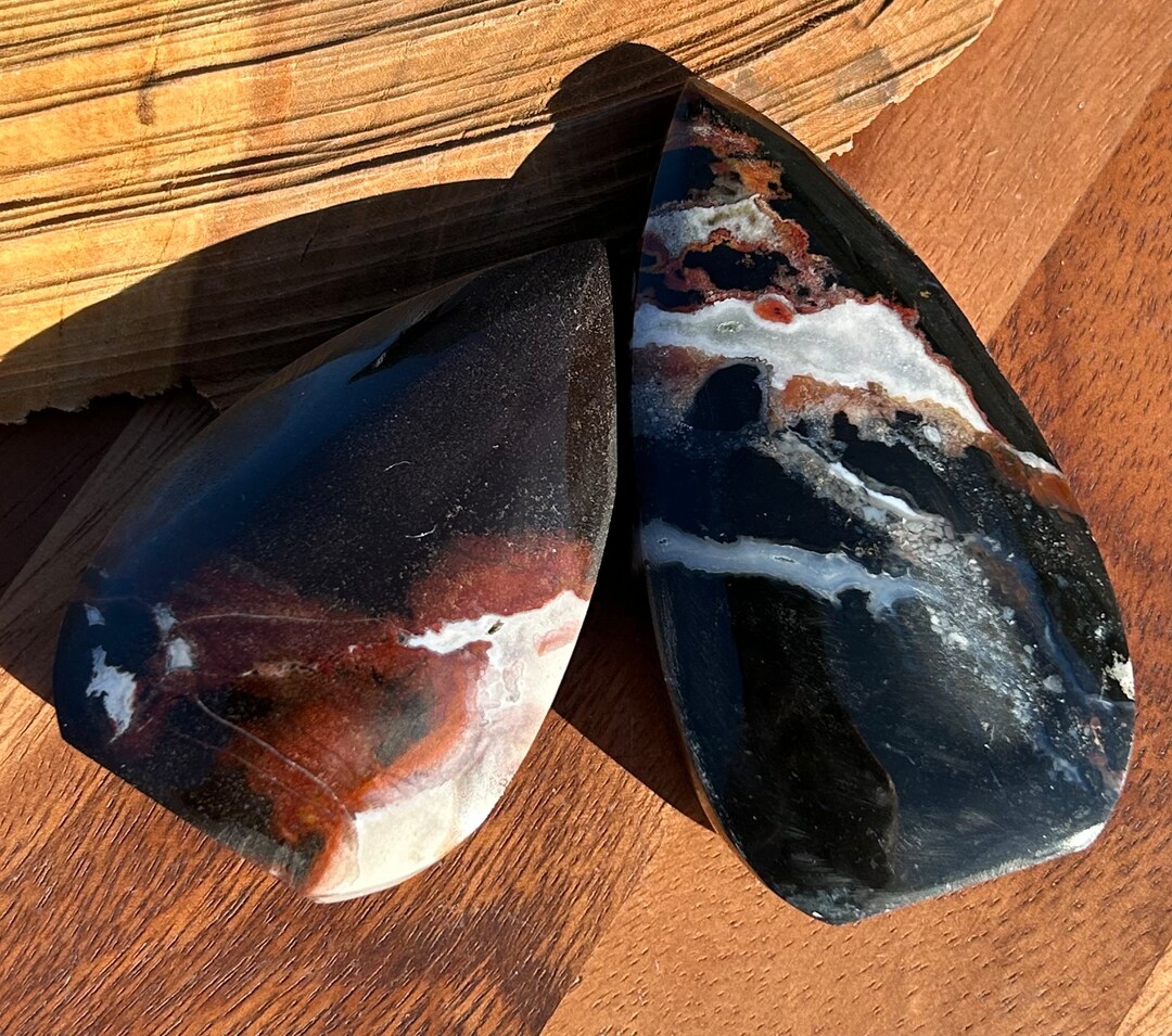 Black Ocean Jasper Teardrop Flame Carving Stone Red Black White ...