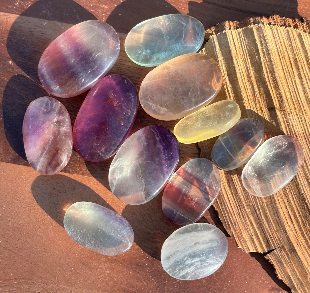 Candy Fluorite Mini Palm Stones Crystal Carving Crystals Stone Carvings ...