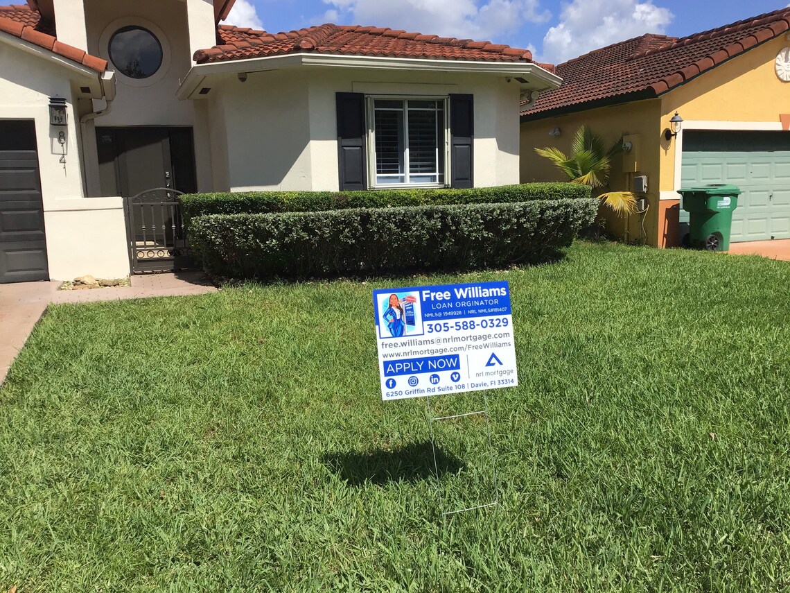 Yard Signs Personalized 12x18 & 18x24 Signs | Etsy