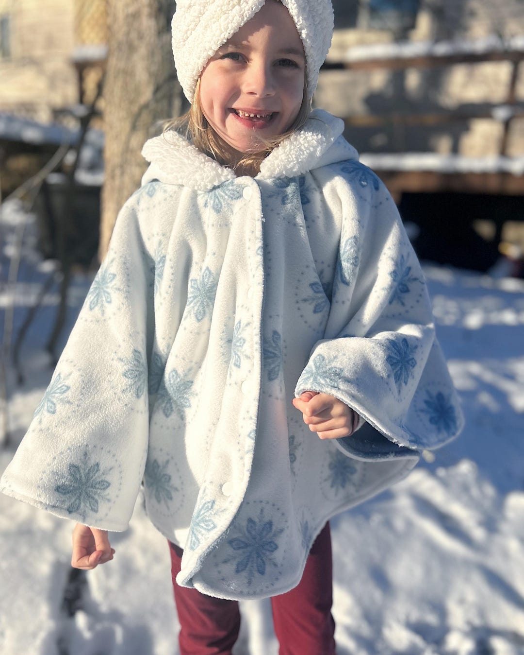 Reversible Kids Fleece Poncho With Oversized Hood - Blue Snowflakes ...