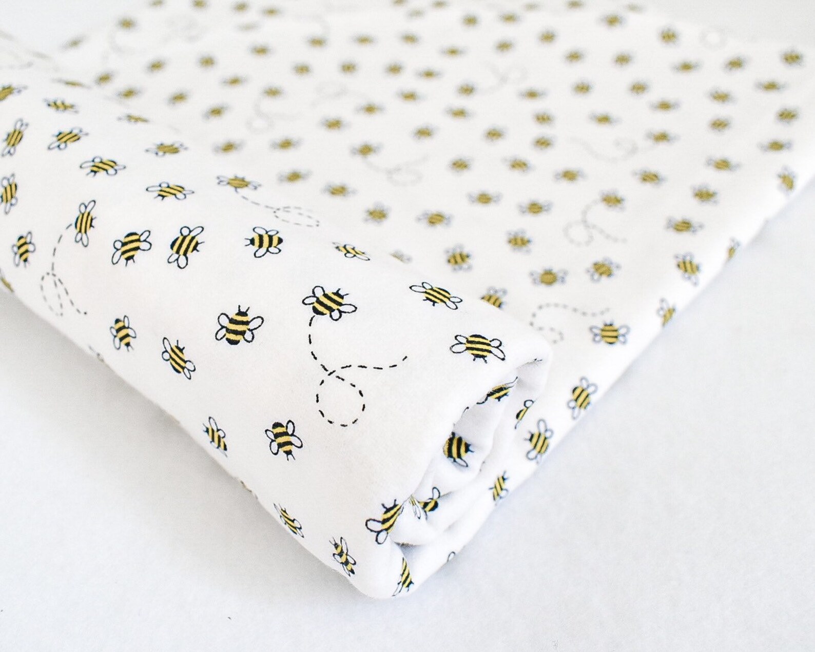 All Over Bees on White Soft Cotton Flannel Baby Swaddle - Etsy